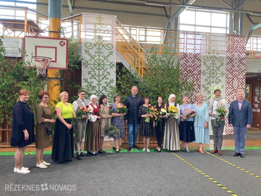 XXVII Vispārējo latviešu Dziesmu un XVII Deju svētku lieluzveduma ...